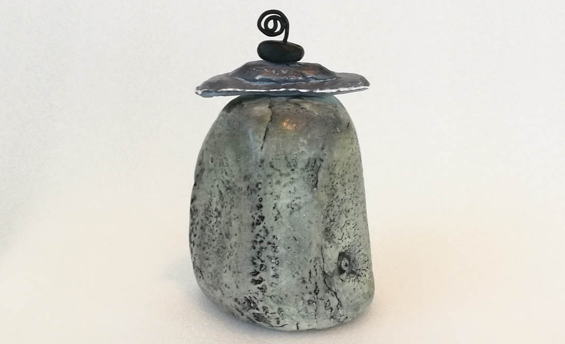 Ceramic artist Glen Waters ceramics gallery & studio Marlborough ...